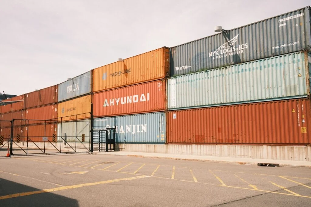 Rental Shipping Containers: Top Picks 2025